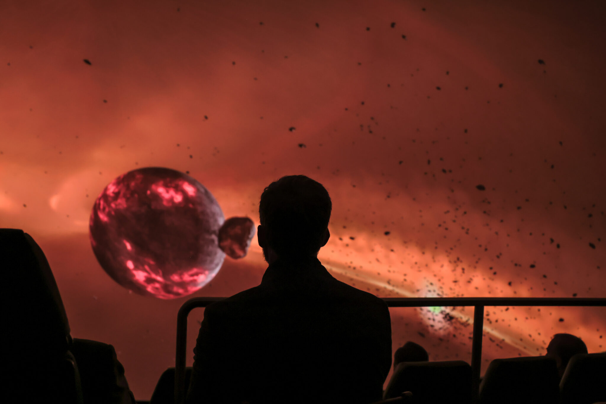 Interview | Manos Kitsonas, directeur du Nouveau Planétarium Numérique ...